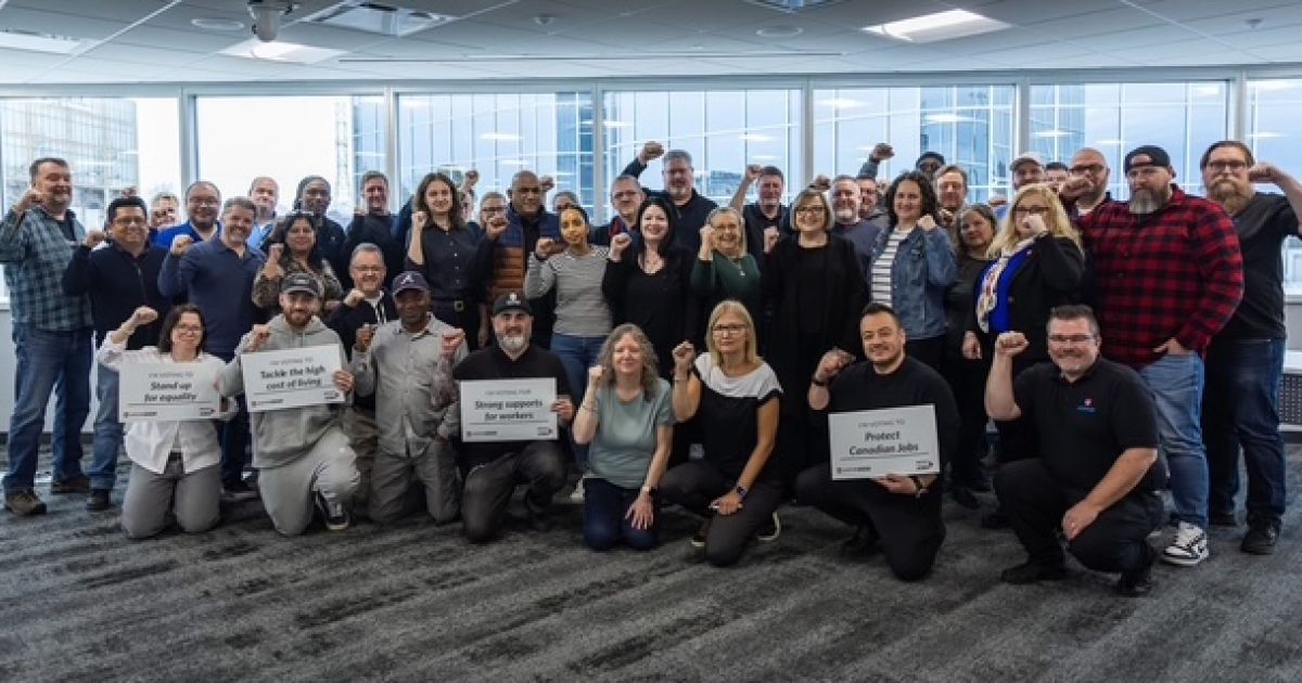 WestJet Contact Centre Agents File for Certification | Unifor - Local ...